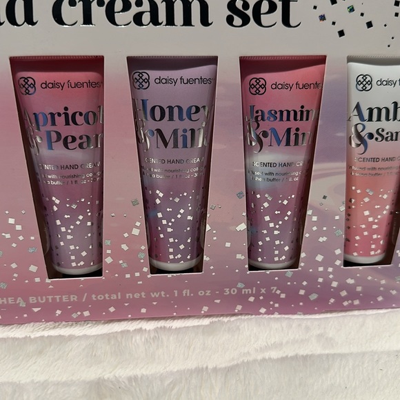 Daisy Fuentes | Other | Daisy Fuentes 7 Piece Hand Cream Collection ...